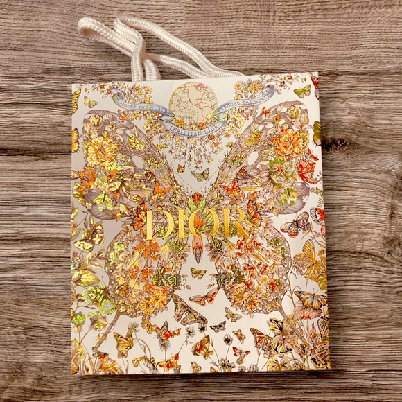 Dior | Party Supplies | Dior Limited Edition Butterfly Around The World ...